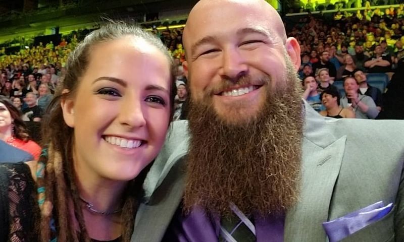 Sarah Logan and Erik (Raymond Rowe) announce birth of their first child