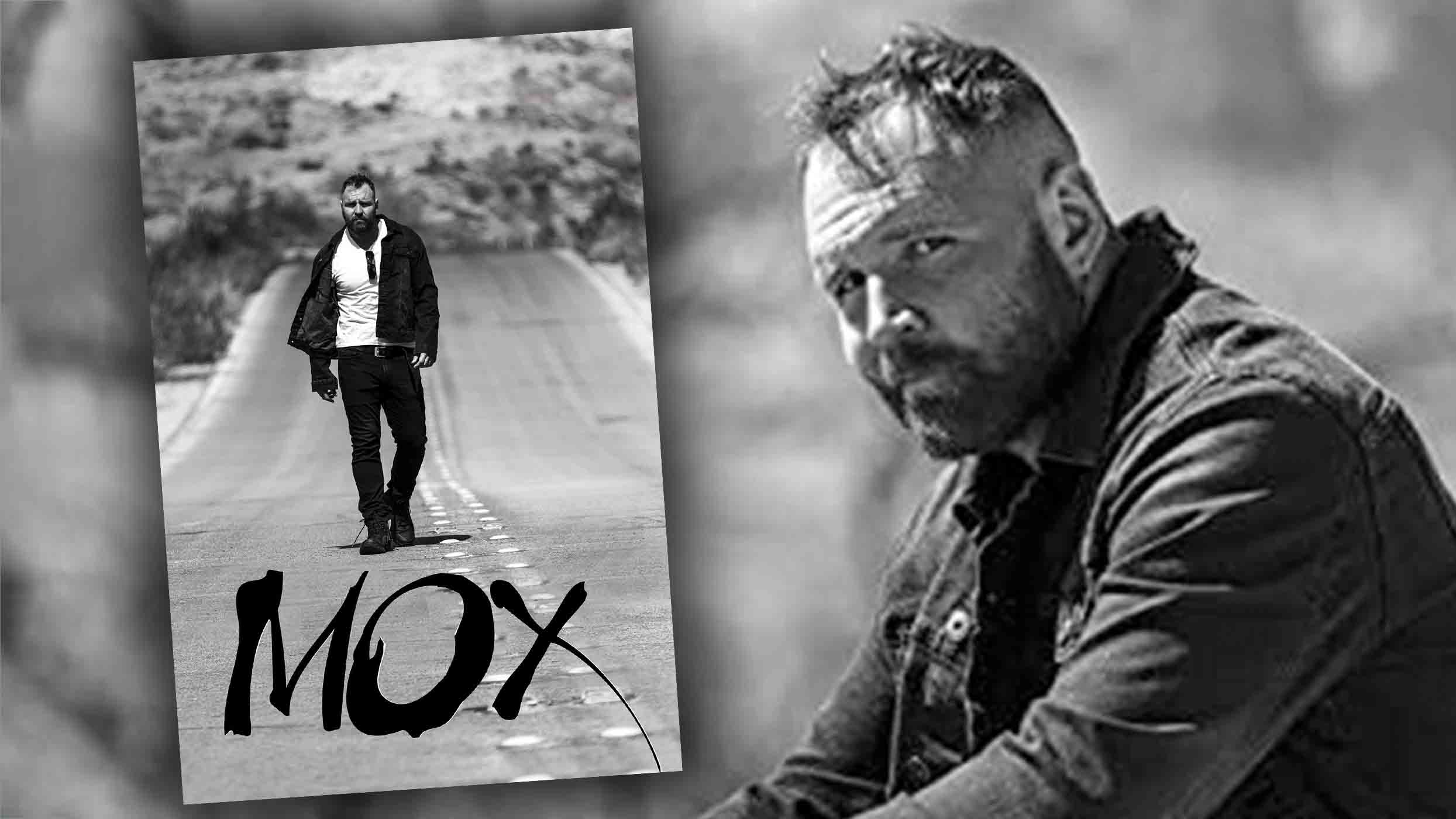 BOOK REVIEW: "MOX - Jon Moxley"