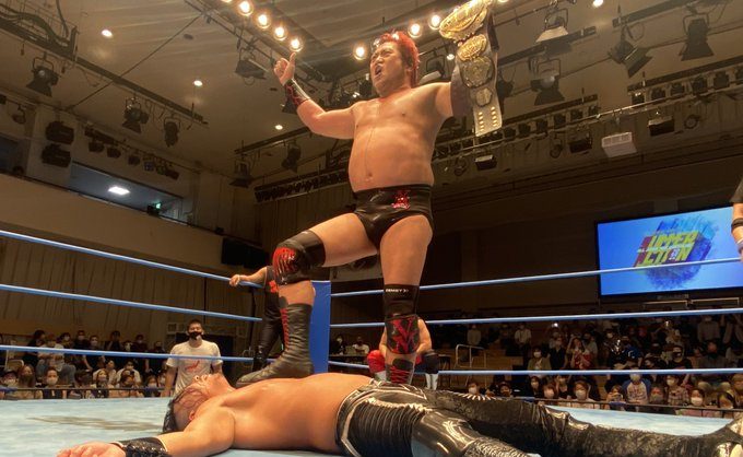 Suwama defeats Jake Lee to become AJPW Triple Crown Heavyweight Champion