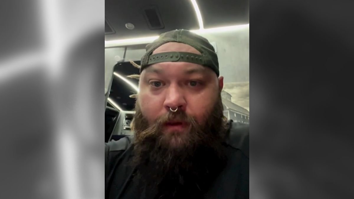 Bray Wyatt posts heartfelt video on Barry Windham’s health issues