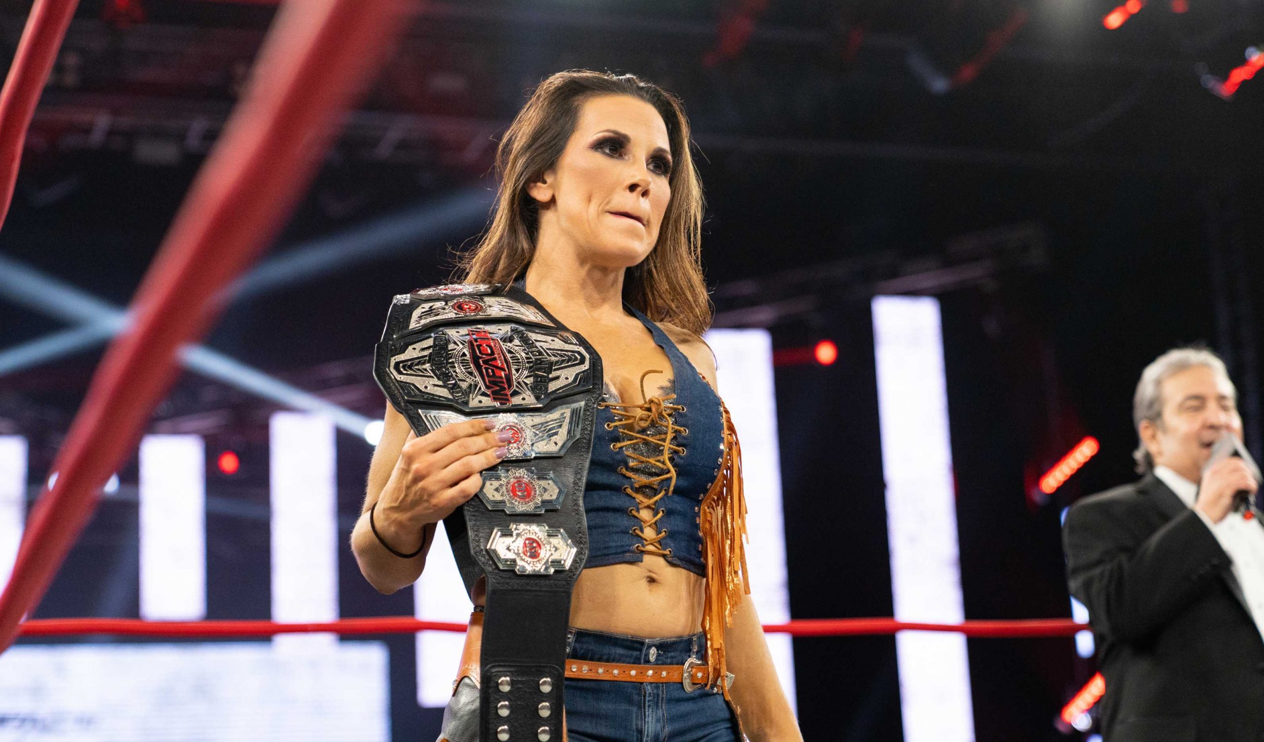 Mickie James dealing with 'slight tear' in her shoulder in addition to ...