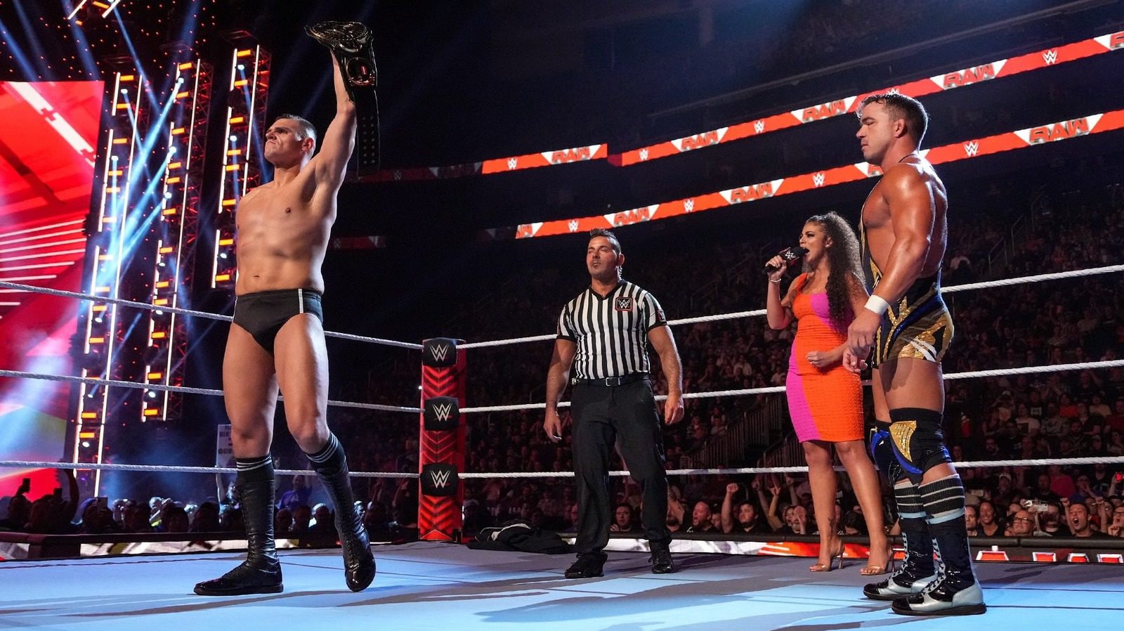 GUNTHER reacts to Chad Gable's daughter crying after WWE IC Title match ...