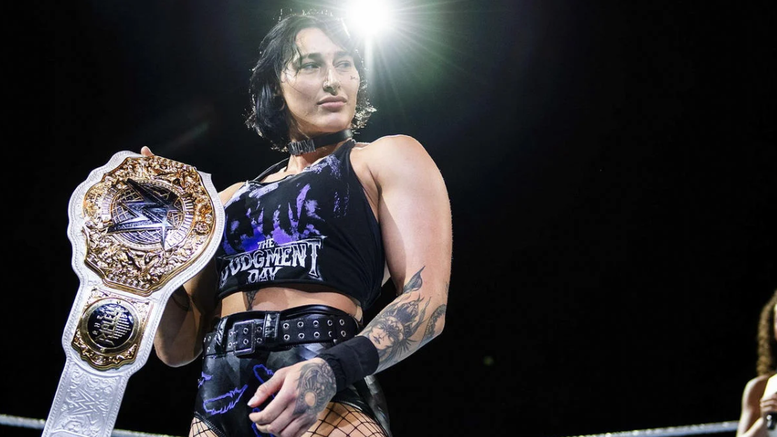 Bret Hart heaps praise onto Rhea Ripley, feels she brings realism to ...