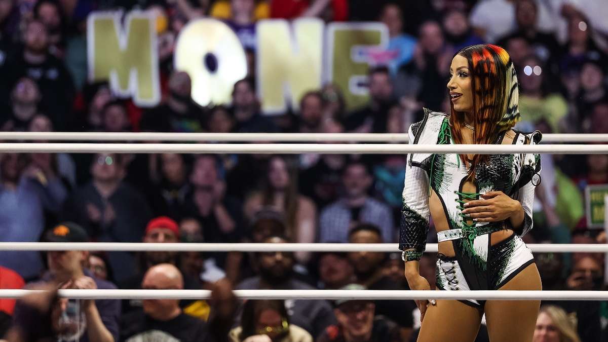 Keven Undergaro states that WWE made 'generous offer' to Mercedes Moné ...