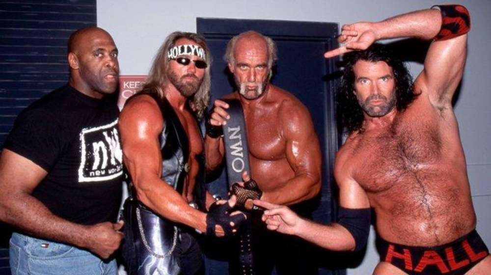 POLLOCK'S NEWS UPDATE: Fall of WCW re-examined on VICE