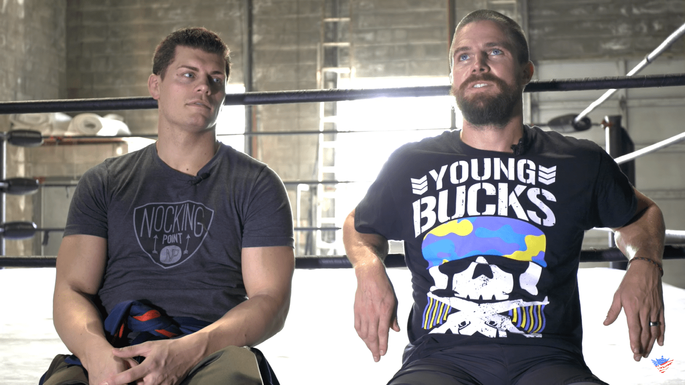 Stephen Amell: Cody Rhodes & I were supposed to wrestle in a cage at ...