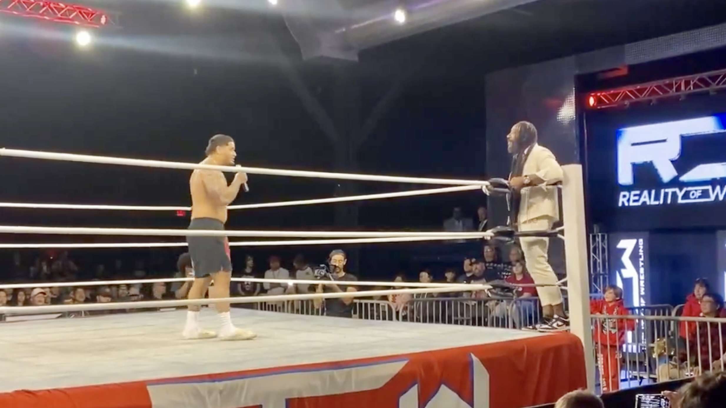 Booker T set to return to the ring for the first time in two years to ...