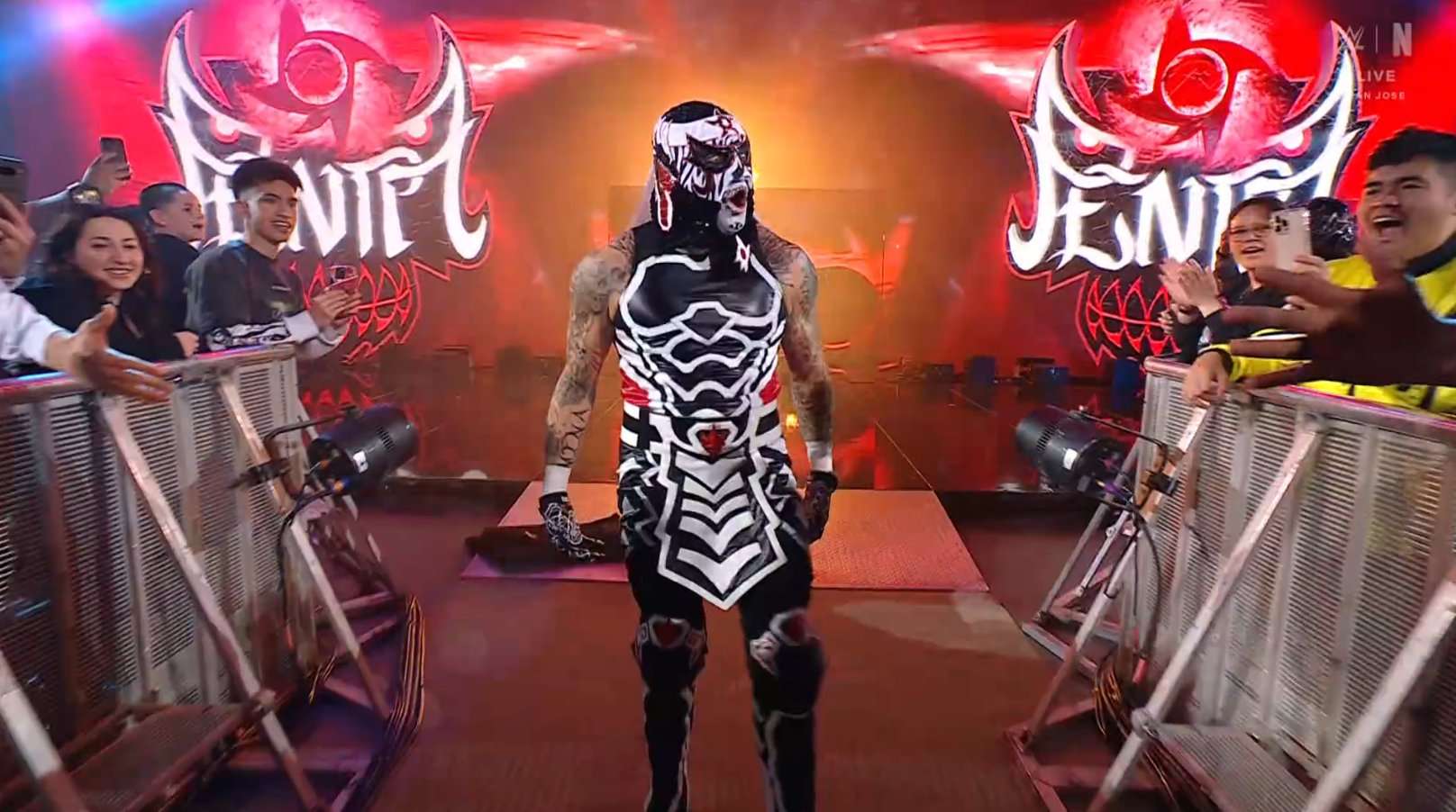 Penta arrives to WWE, defeats Chad Gable on Raw