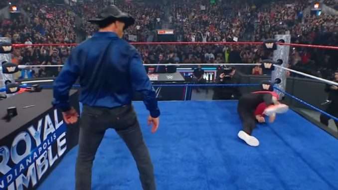 Shawn Michaels hits Kevin Owens with Sweet Chin Music at WWE Saturday Night's Main Event