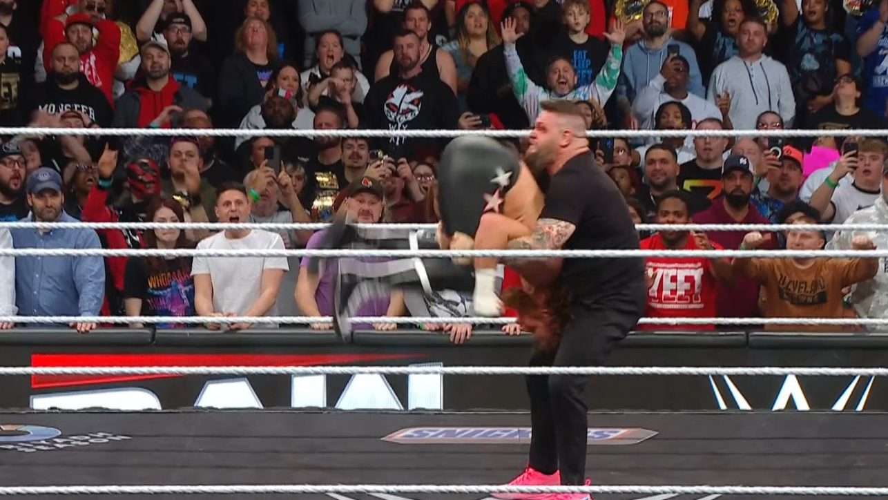 Kevin Owens ambushes Sami Zayn after Zayn shook hands with CM Punk on WWE Raw