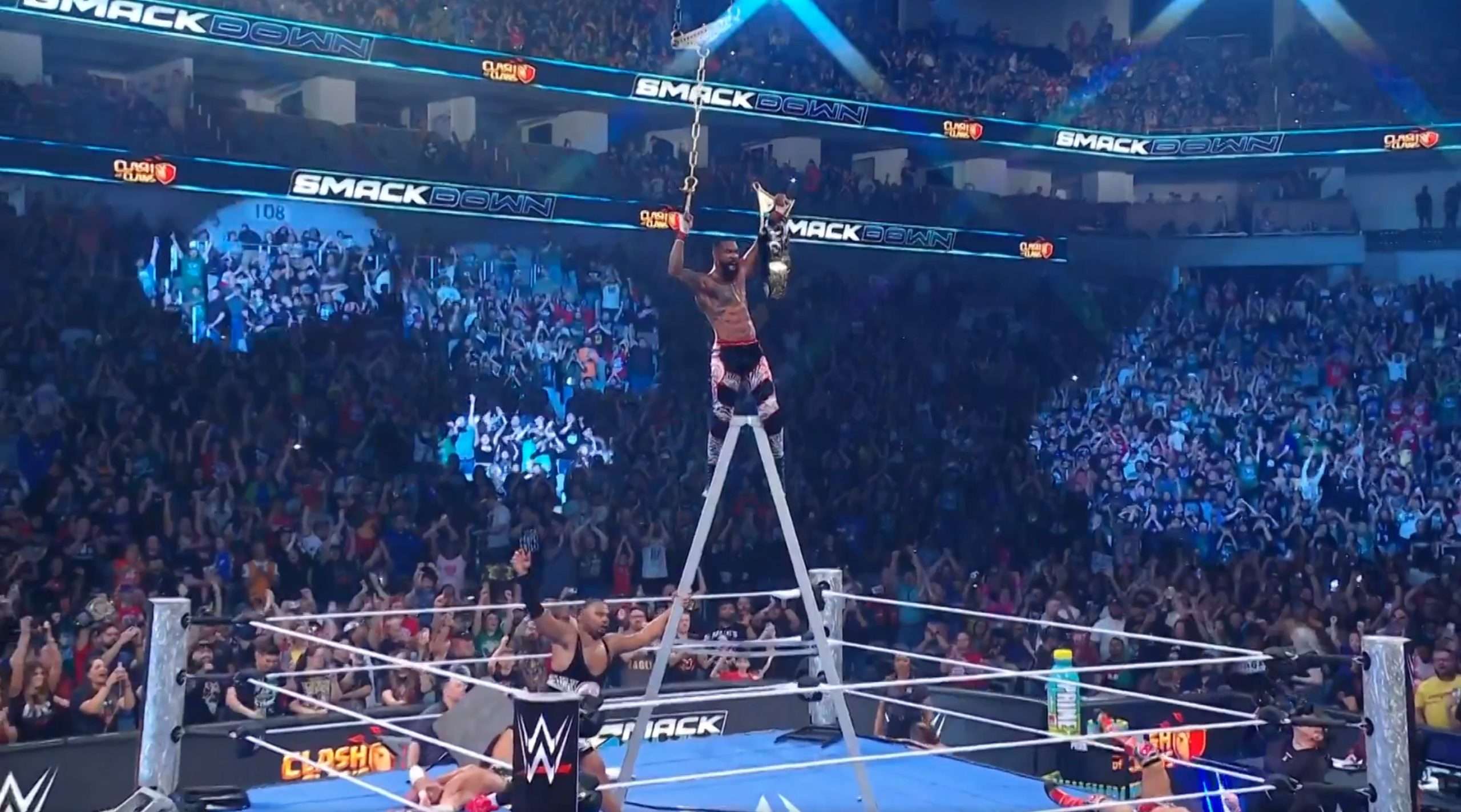 Smackdown Results: An Incredible TLC Tag Title Match, Aleister Black ...