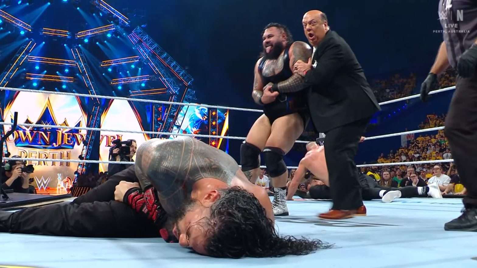 WWE Crown Jewel results: Bronson Reed hands Roman Reigns rare singles ...