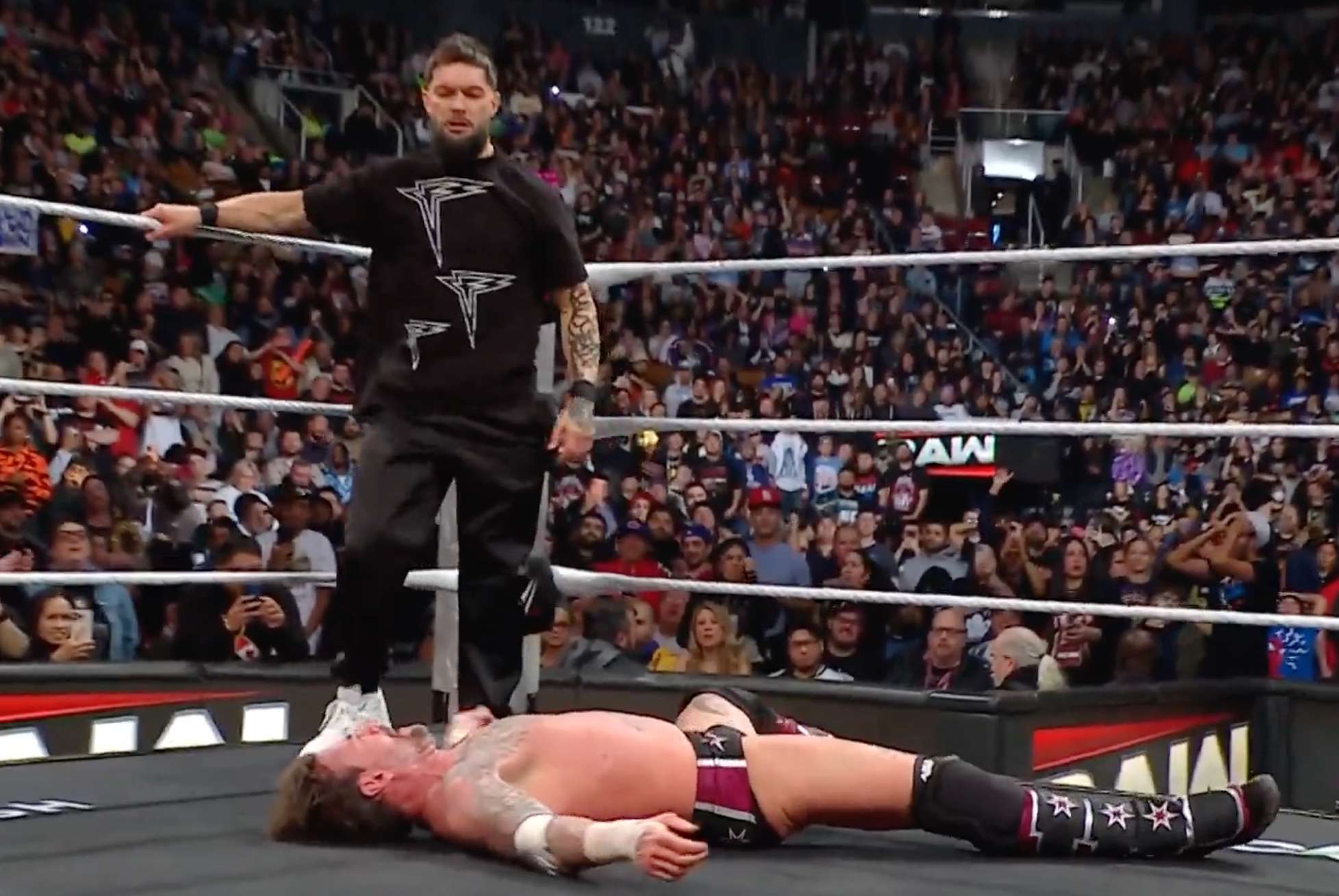 WWE Raw 1/26 Results: Balor attacks Punk, causes DQ in World title ...